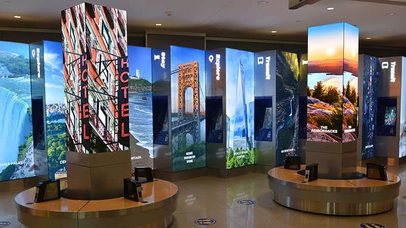 航班信息显示系统 / 机场 - Curbside Pylon - Parabit Systems